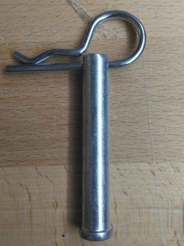 Clevis Pin with Hairpin, 1/2 in Pin Diameter, 3in Shank | Traffic Depot